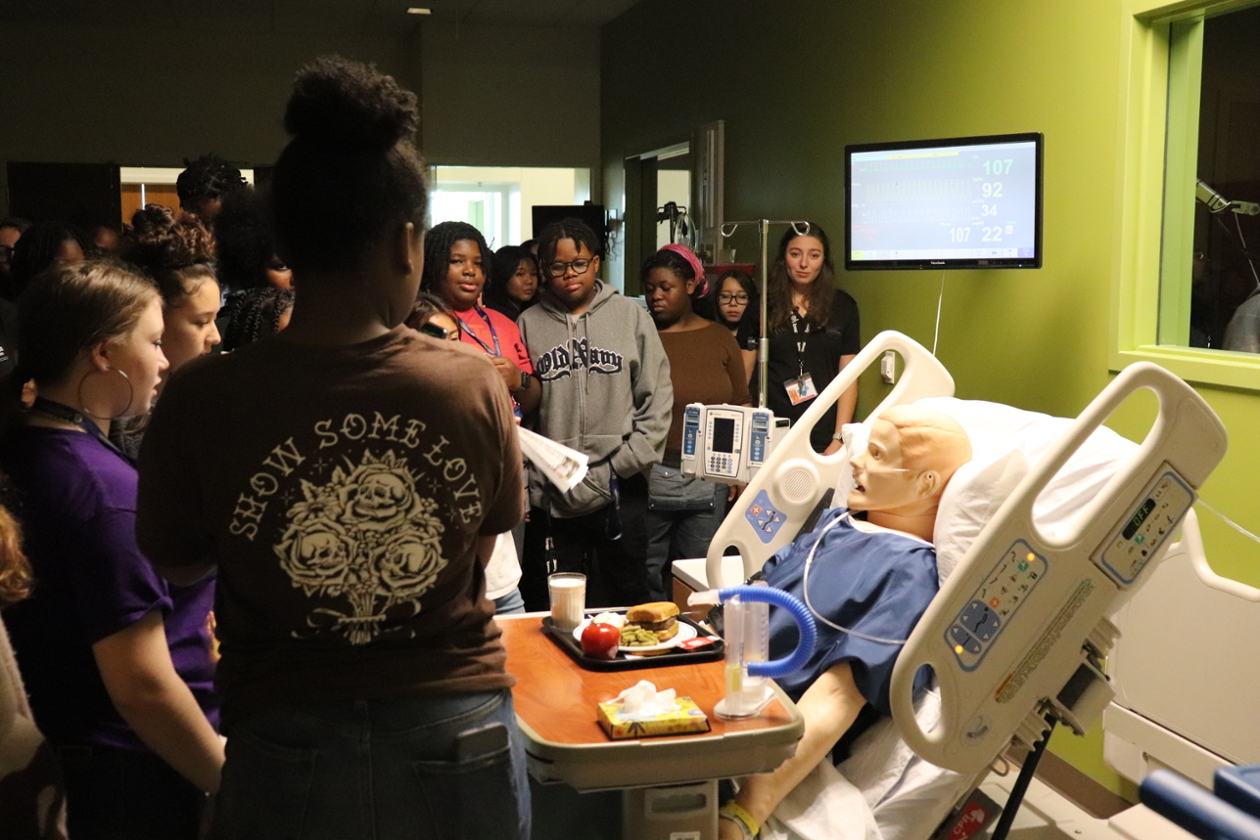 N.C. A&T’S School of Nursing Hosts Eighth Graders for Union Square ...