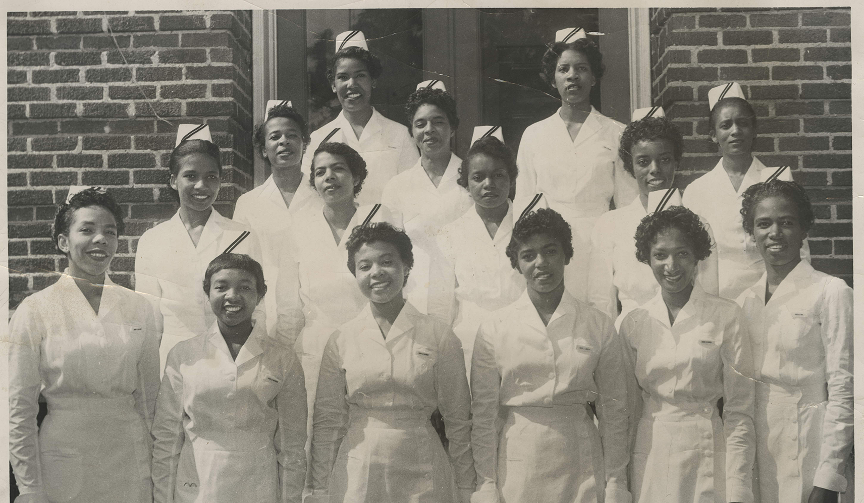 School of Nursing Celebrates 70th Anniversary, Honors First Graduates ...